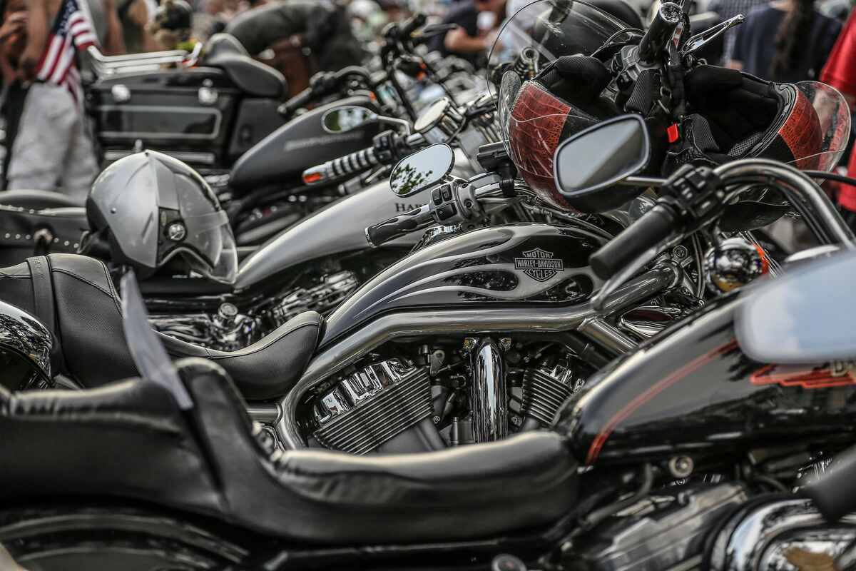 Top Motorcycle Clubs in Ireland and How to Join - MeditateOn2Wheels