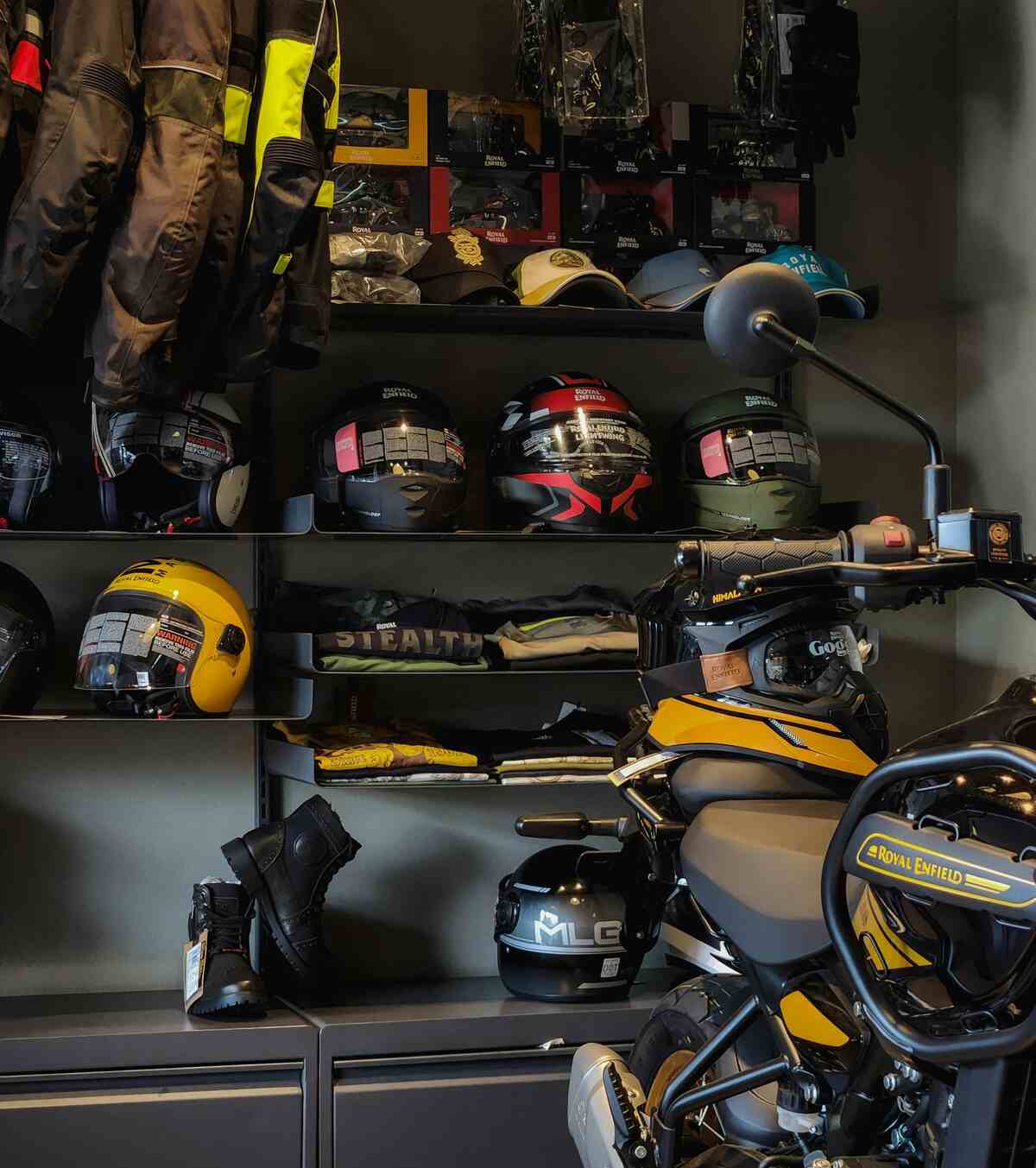 Motorcycle Accessories Online Stores - Ireland - MeditateOn2Wheels